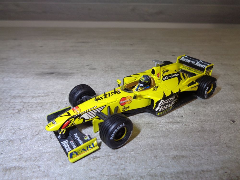 Hot Wheels 1:43 F1 Formule 1 Jordan 199 (Gebraucht) in Reconvilier für ...