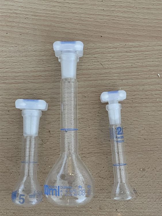 Messkolben 2,5 und 10 mL (Neu (gemäss Beschreibung)) in Fislisbach für ...