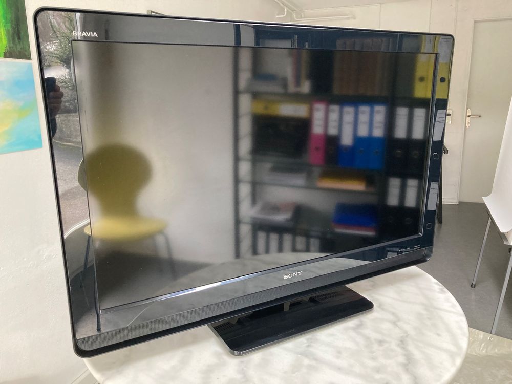 Sony 40" LCD-Fernseher Bravia KDL-40S4000 | Kaufen auf Ricardo