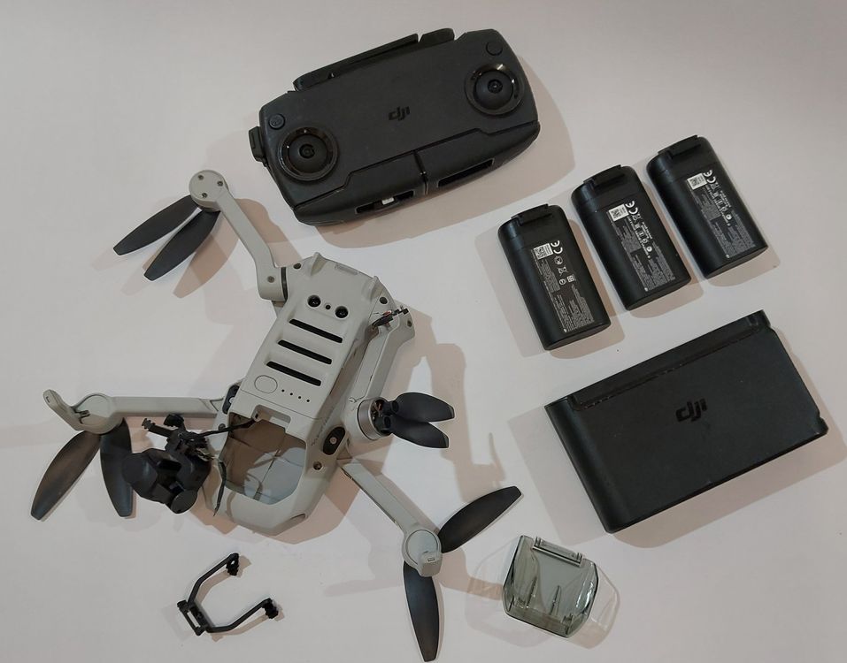 DJI Mavic Mini 1 (defekt) inkl. Akkus und Controller (Defekt) in ...