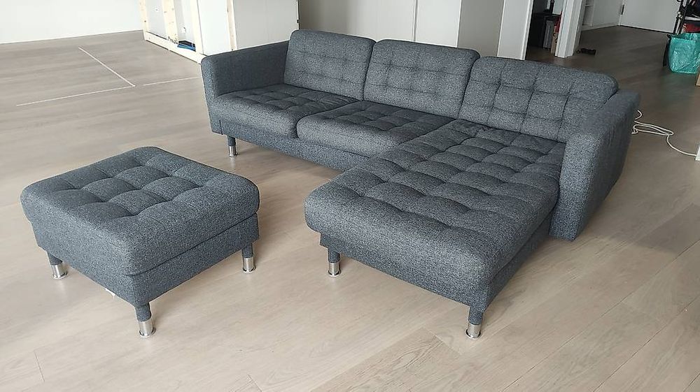 Ikea Landskrona Sofa mit Hocker in gunnared dunkelgrau (Gebraucht) in ...