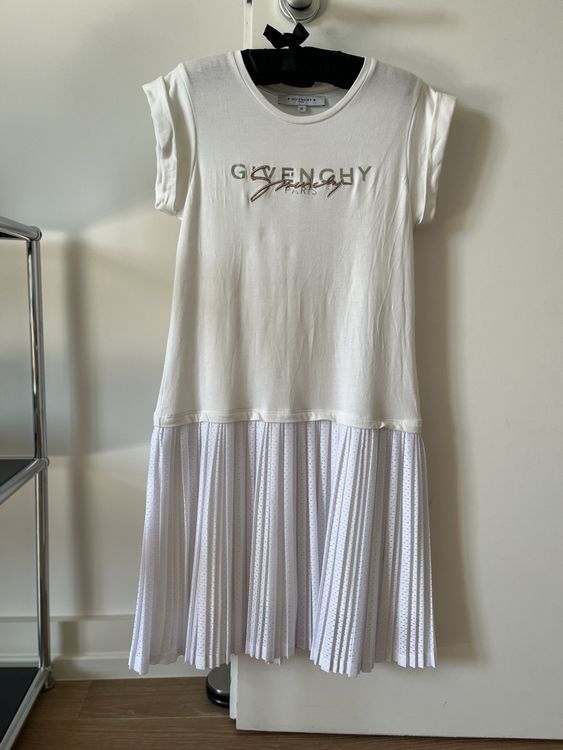 GIVENCHY MAGNIFIQUE ROBE T 10ans TRÈS BON ÉTAT (D'occasion) à Puplinge ...