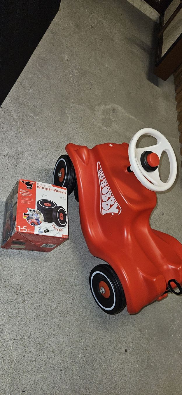BIG Bobby Car + Flüsterreifen, Top Zustand für Kinder! (Gebraucht) in ...