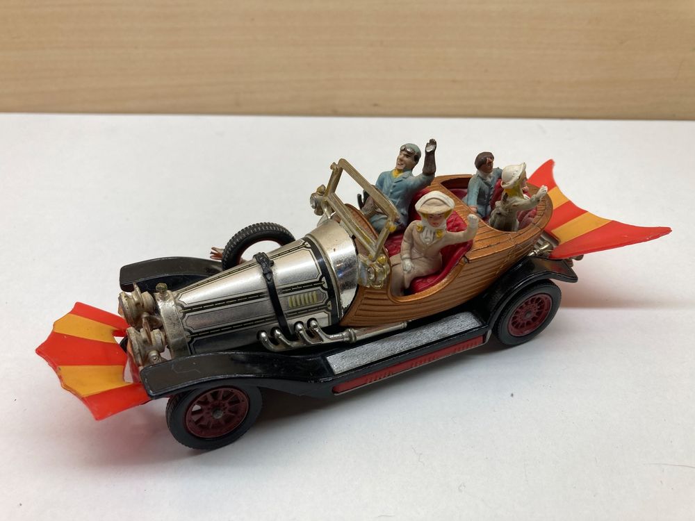 Chitty chitty Bang Bang Corgi Toys (Gebraucht) in Bretzwil für CHF 450 ...