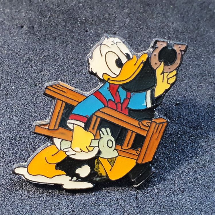 V809 - Pin Walt Disney - Donald Duck mit Leiter Hammer (Gebraucht) in ...