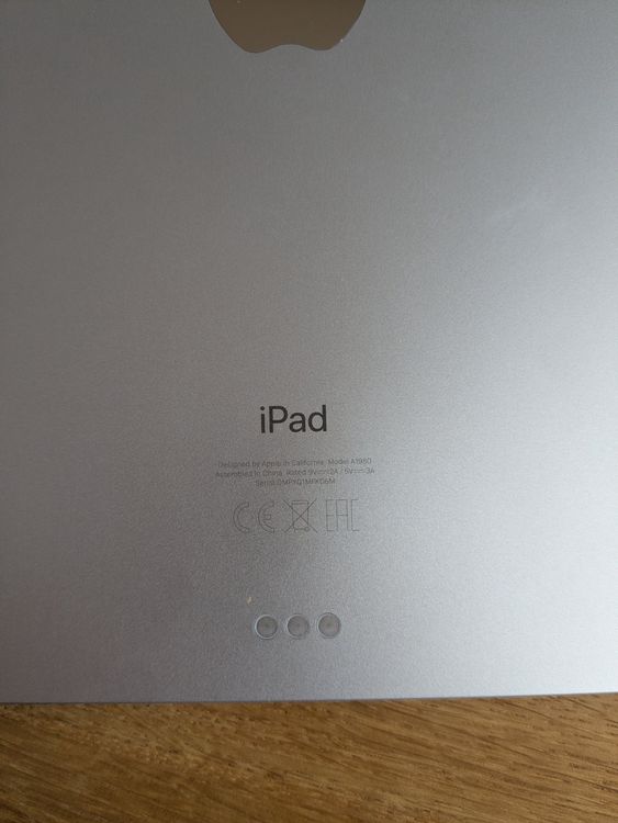 iPad Pro 11" (3. Generation) - gesprungenes Glas (Gebraucht) in Zürich für CHF 50 – mit ...