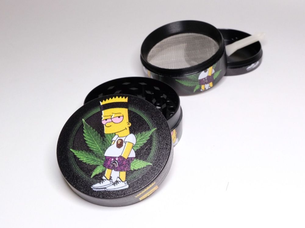 Bart Simpson Grinder 4-Teilig (Neu und originalverpackt) in für CHF 16. ...