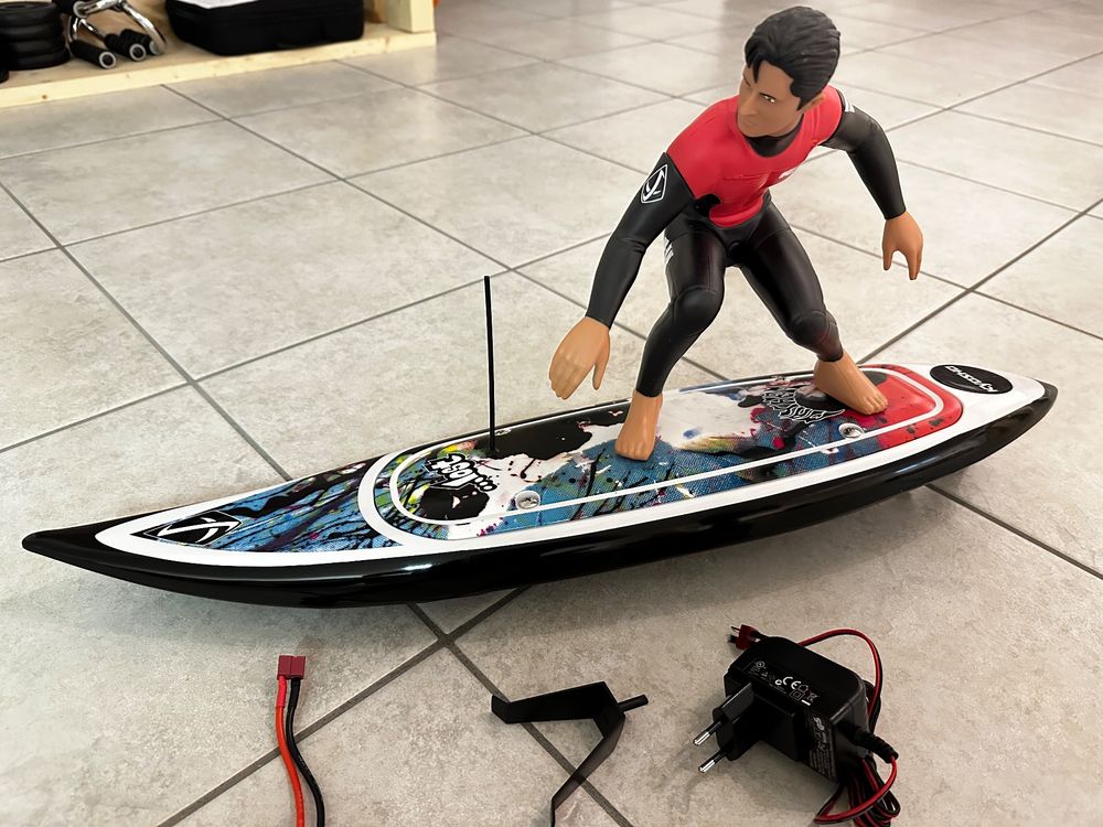 RC Surfer Kyosho RTR, Ferngesteuerter Surfer, der mega Spass (Neu ...