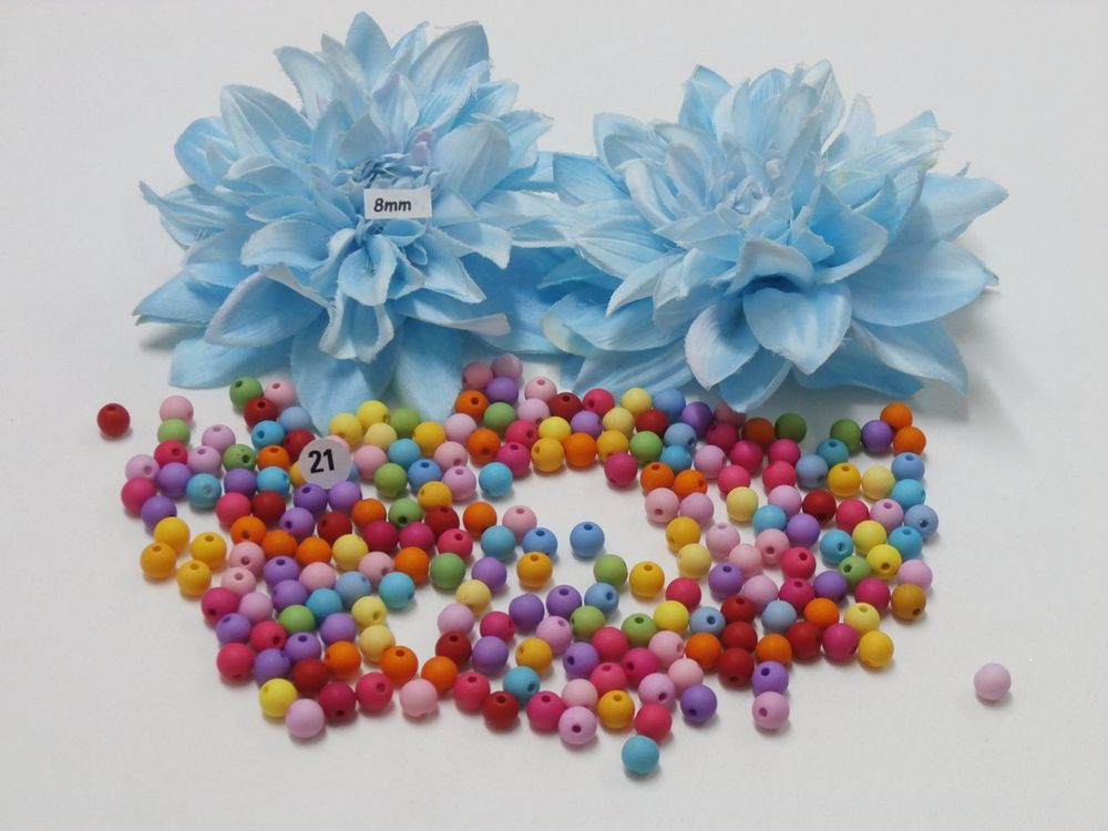 200 Acryl Perlen matt MIX (1266) (Neu und originalverpackt) in Blatten-Naters für CHF 1 – mit ...