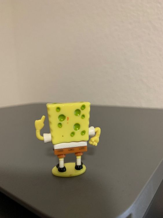 Spongebob Schwammkopf Figur 🧽🍍 (Gebraucht) in Ibach für CHF 1.3 – mit ...
