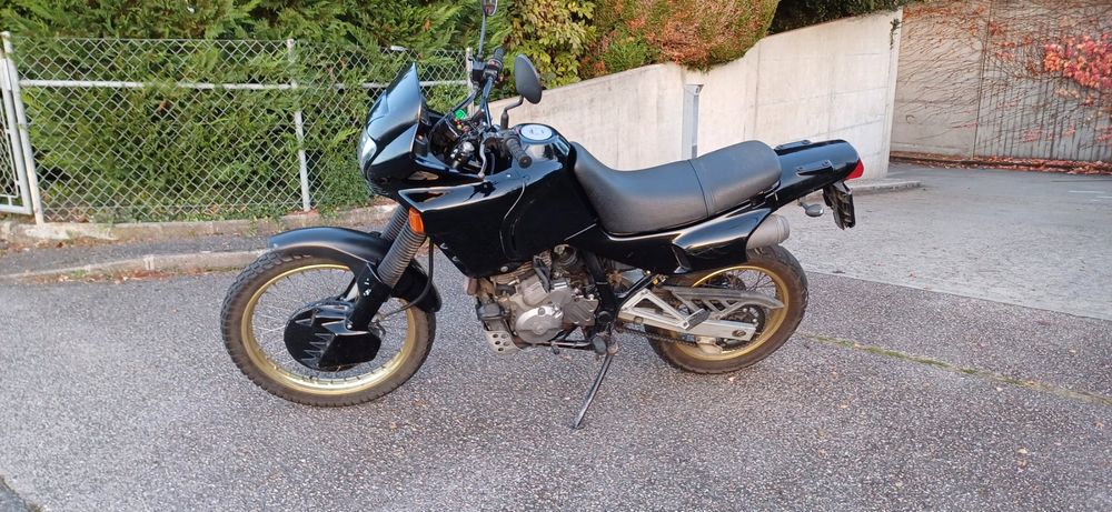 Honda NX650 Dominator (Gebraucht) in Eysins für CHF 854 – nur Abholung ...