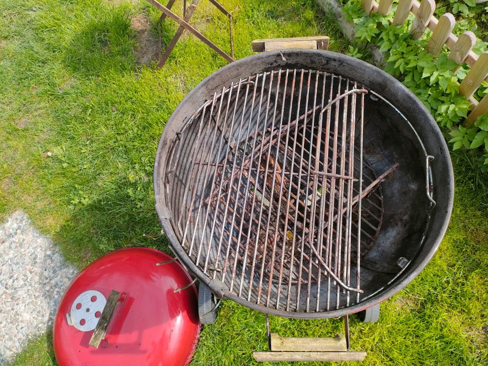 Weber Kugelgrill Rarität in Rot | Kaufen auf Ricardo
