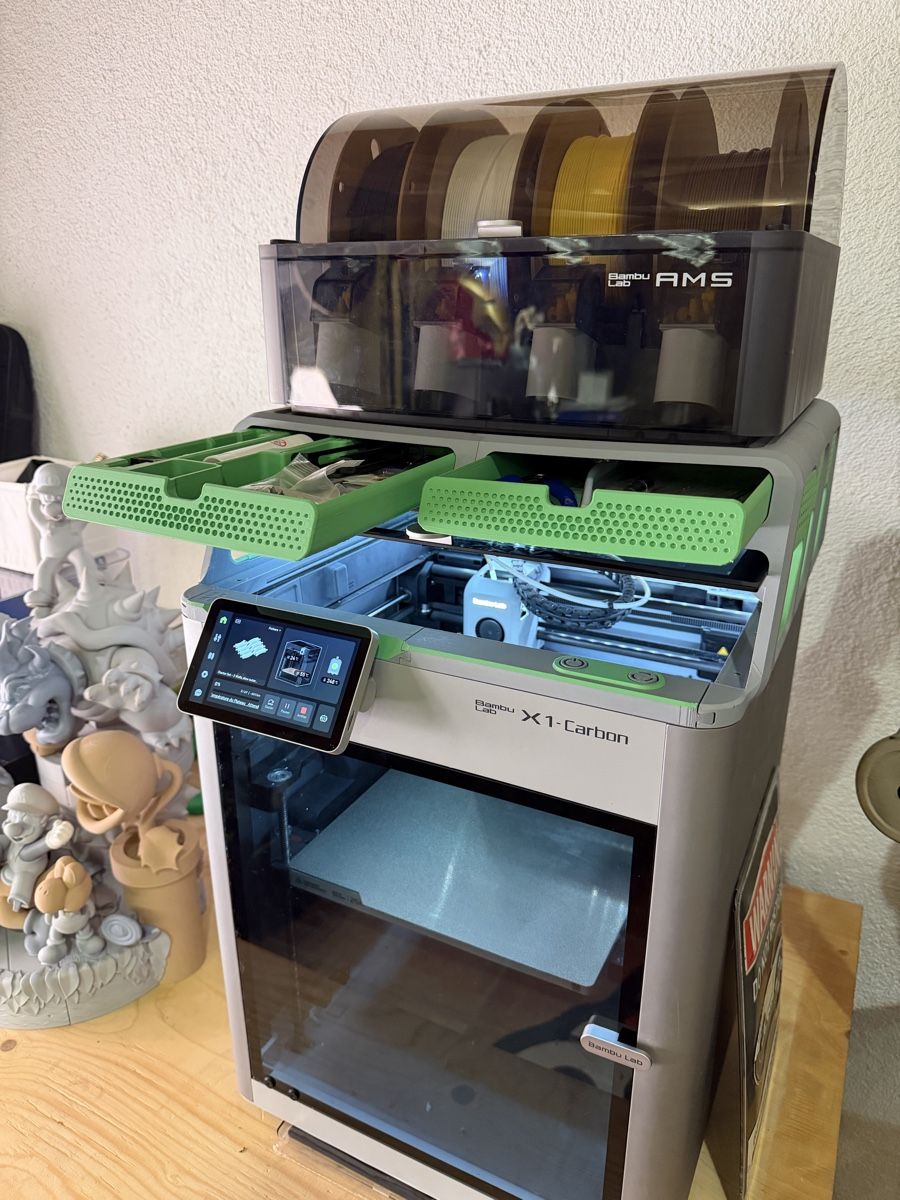 Bambulab X1C avec riser et AMS (Gebraucht) in Belmont-Lausanne für CHF ...