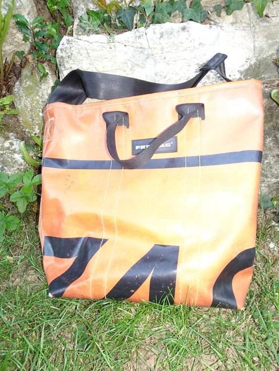 Freitag BOB | Kaufen auf Ricardo