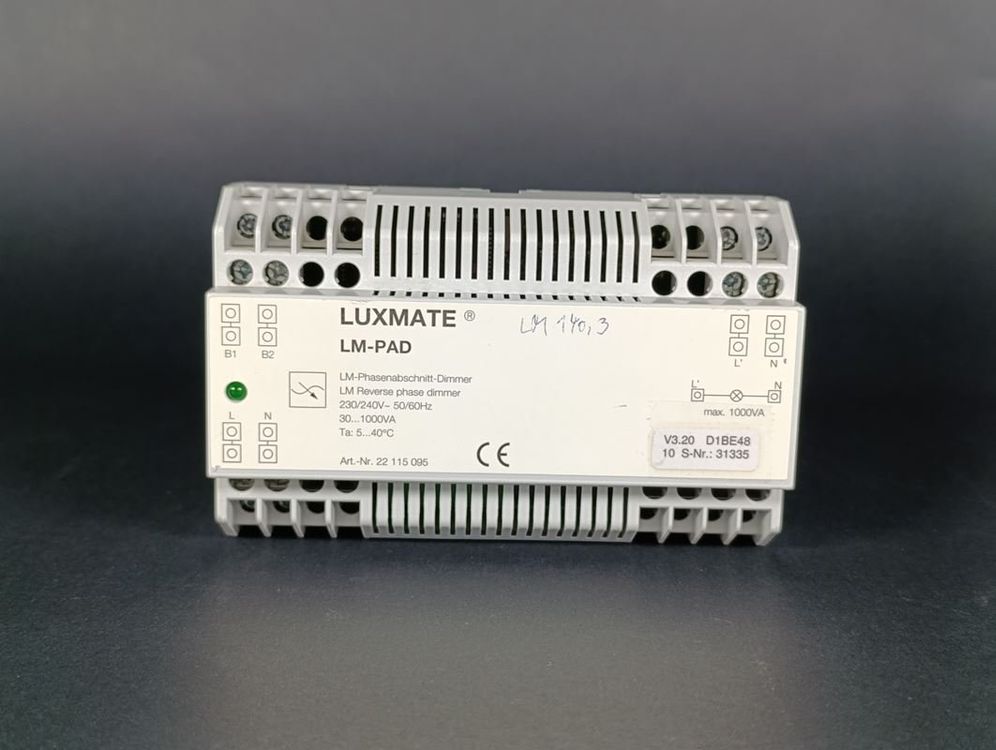 ZUMTOBEL LUXMATE Gradateur à coupure de phase LM-PAD 1000VA (D'occasion) à Thielle pour CHF 30 ...