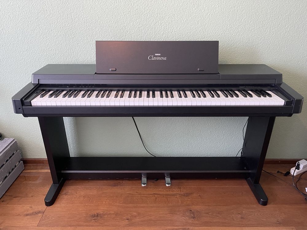 Yamaha CLP-350 (Gebraucht) in Münchenbuchsee für CHF 202 – nur Abholung ...