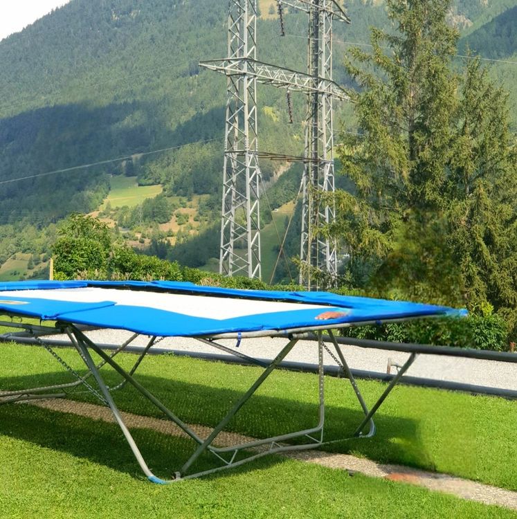 Trampoline professionnel (Gebraucht) in Orsières für CHF 550 – nur ...