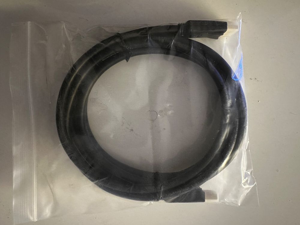 DisplayPort Kabel 3m (Neu und originalverpackt) in Glattbrugg für CHF 5 ...