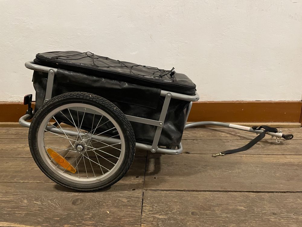 Veloanhänger klappbar (Gebraucht) in Bergün/Bravuogn für CHF 55 – nur Abholung auf Ricardo kaufen