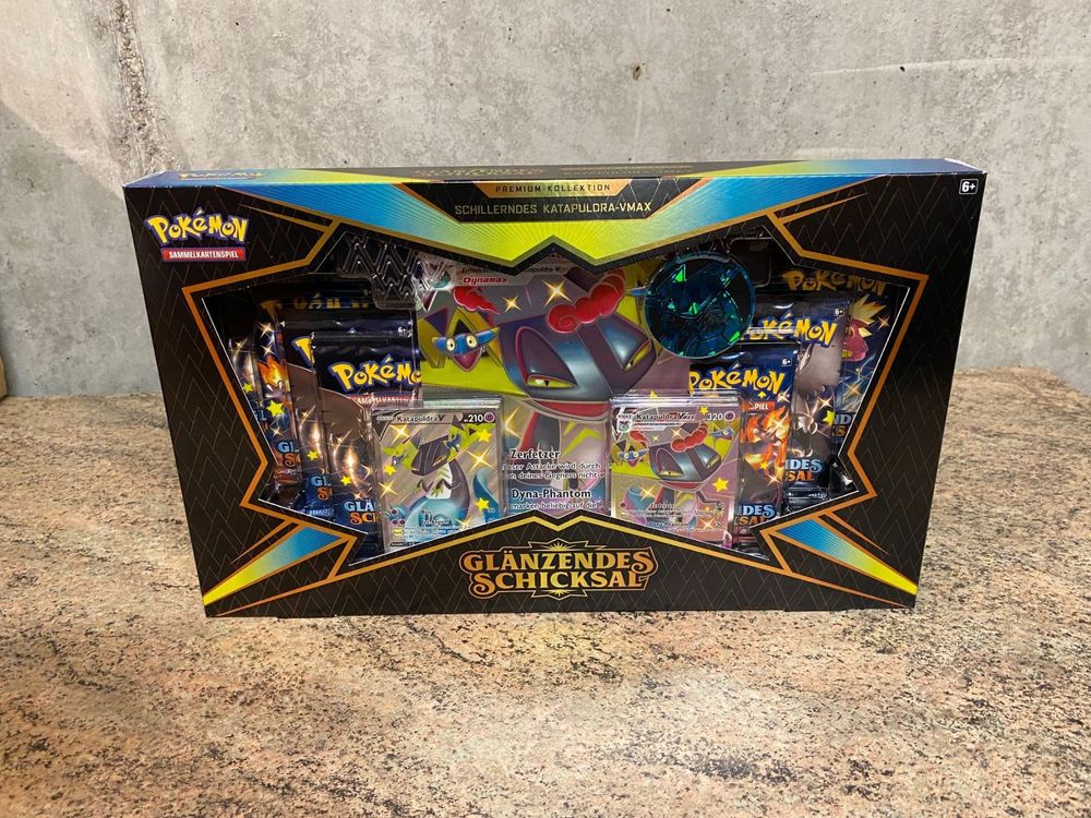 Pokemon Katapuldra VMAX Premium Kollekt. (Neu und originalverpackt) in ...