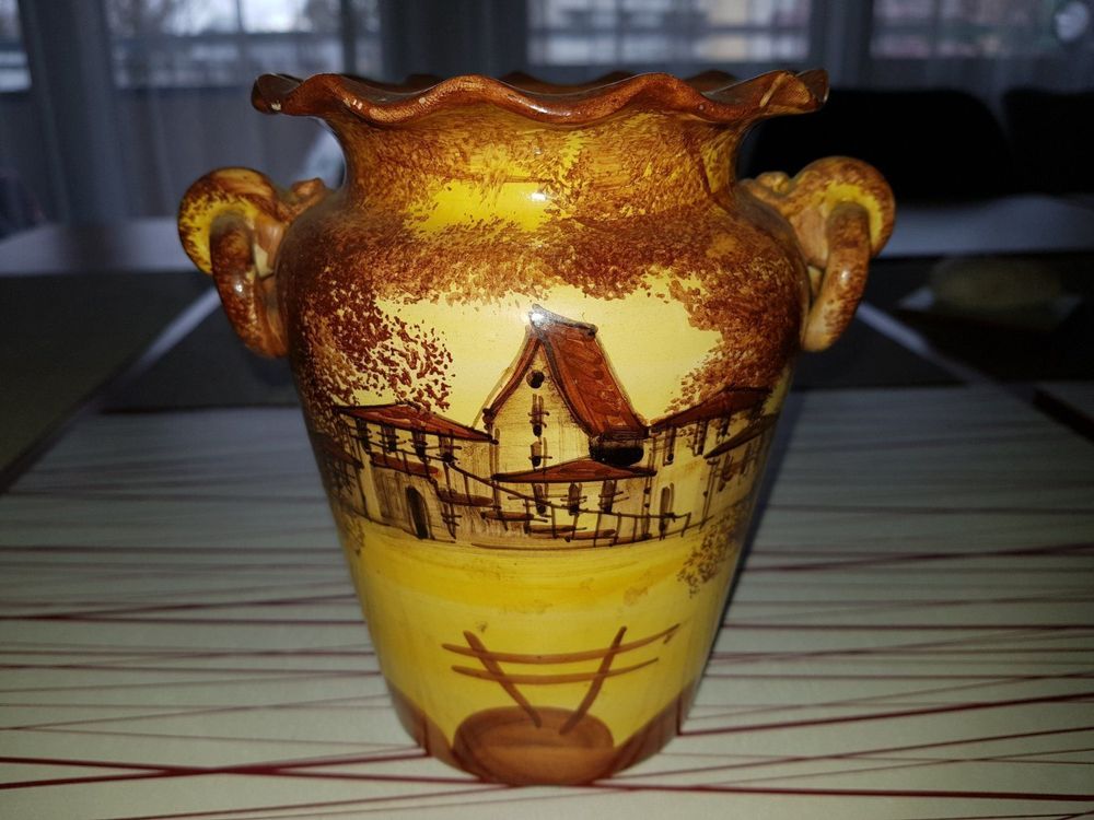 ancien vase en céramique / alte Keramik Vase (Gebraucht) in Cossonay-ville für CHF 15 – mit ...