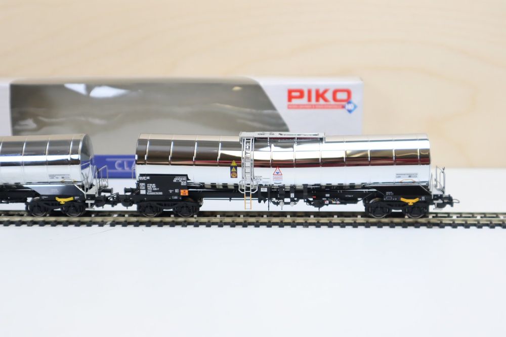 PIKO Chrom-Kesselwagen Set H0 - 54762 | Kaufen auf Ricardo