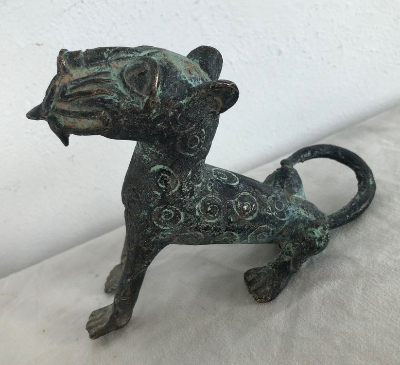 feiner alter Leopard Bronze Benin Höhe 10,5 cm Länge 13 cm | Kaufen auf Ricardo