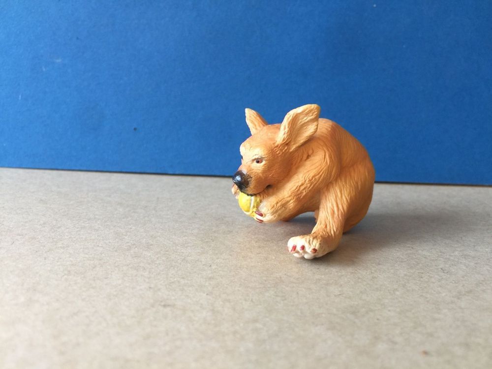 Schleich - Welpe mit Ball - 14453 Hund (Gebraucht) in Ennetbaden für CHF 8 – mit Lieferung auf ...