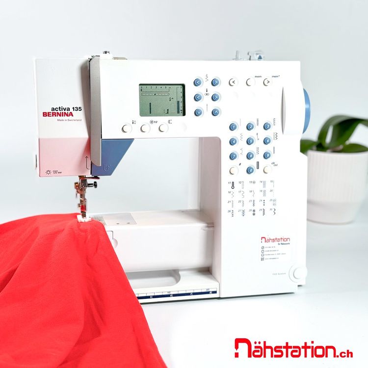 Bernina 135 revidiert mit 6 Monate Garantie (Gebraucht) in Zürich für ...