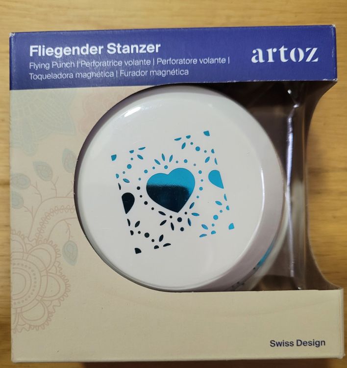 Artoz Fliegender Stanzer Herz mit Ornament Fabrikneu! (Neu und ...