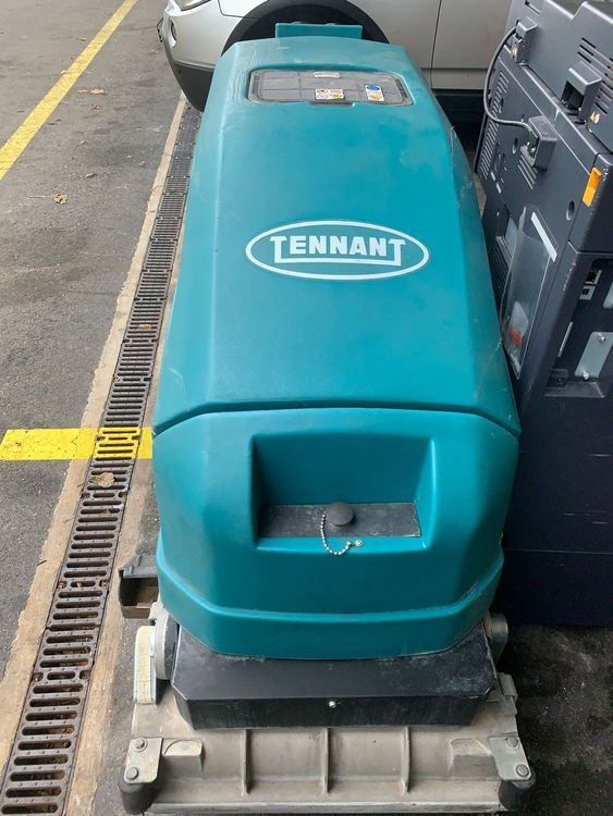 Bodnenputzmaschine TENNANT 5400 (Gebraucht) in Arbon für CHF 100 – nur ...