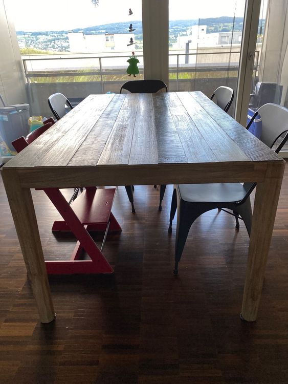 Dining Table + 4 chairs | Kaufen auf Ricardo