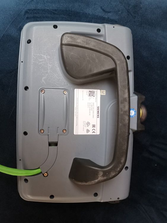 Siemens Simatic HMI KTP900F Mobile | Kaufen auf Ricardo