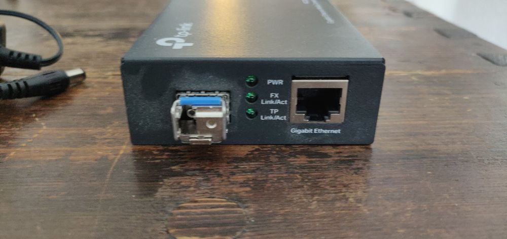 TP-Link Media Converter MC220l + SFP (Gebraucht) in Winterthur für CHF ...