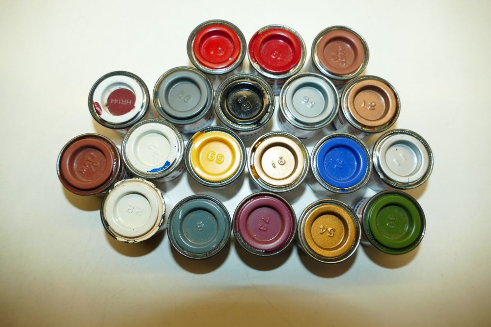 Humbrol Enamel: 19xFarben (Gebraucht) in Niederhasli für CHF 17 – mit ...