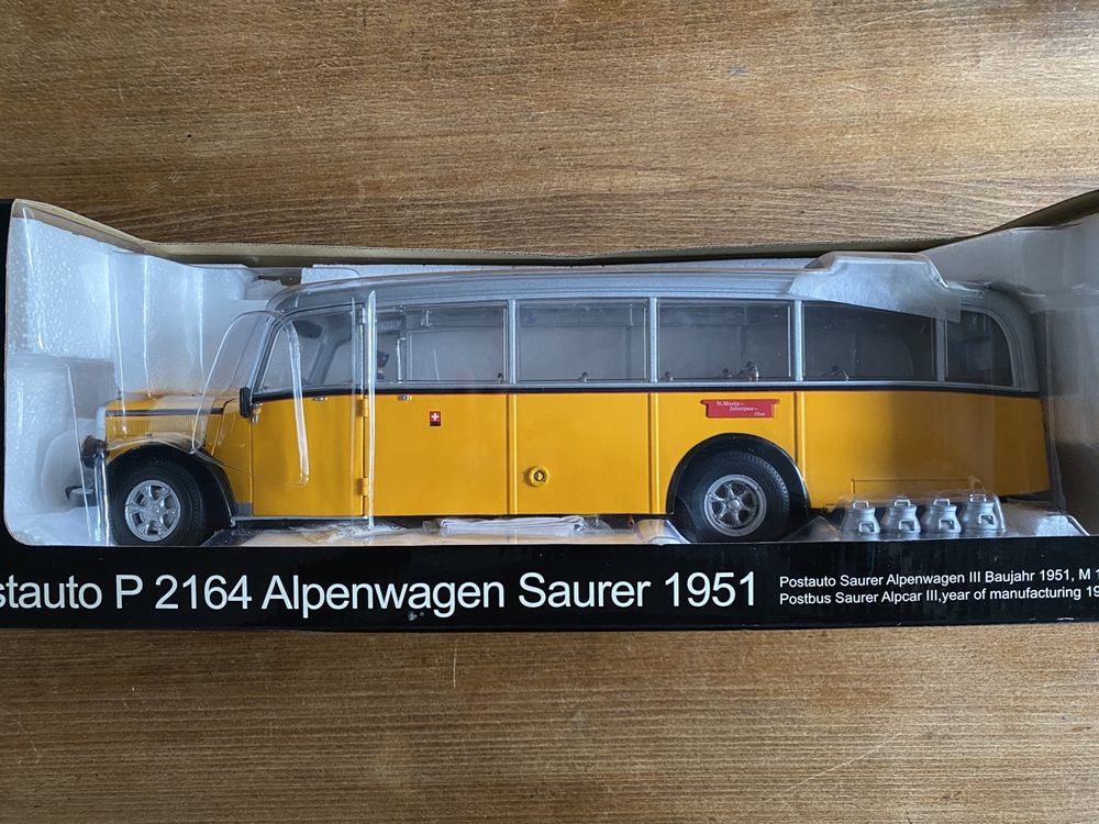 Postauto P 2164 Alpenwagen Saurer 1951 M 1:24 (Neu und originalverpackt ...