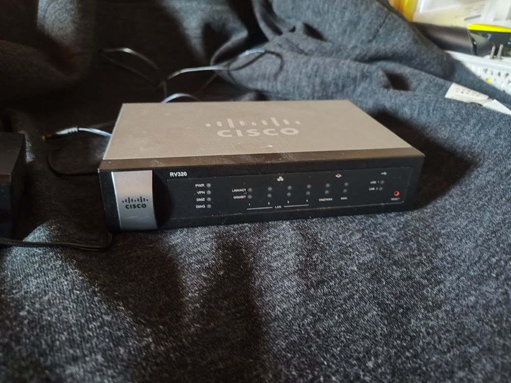 CISCO RV320 Gigabit DUAL WAN VPN Router | Kaufen auf Ricardo