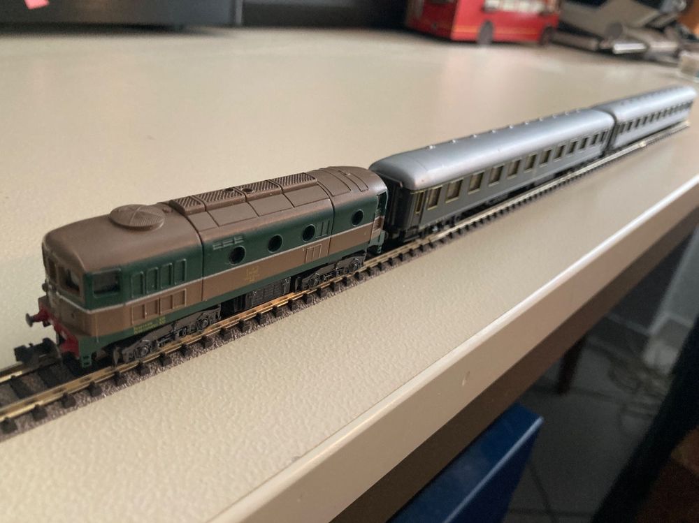 FS Lokomotive und 2 Erstklasswagen (Atlas, Spur N) | Kaufen auf Ricardo