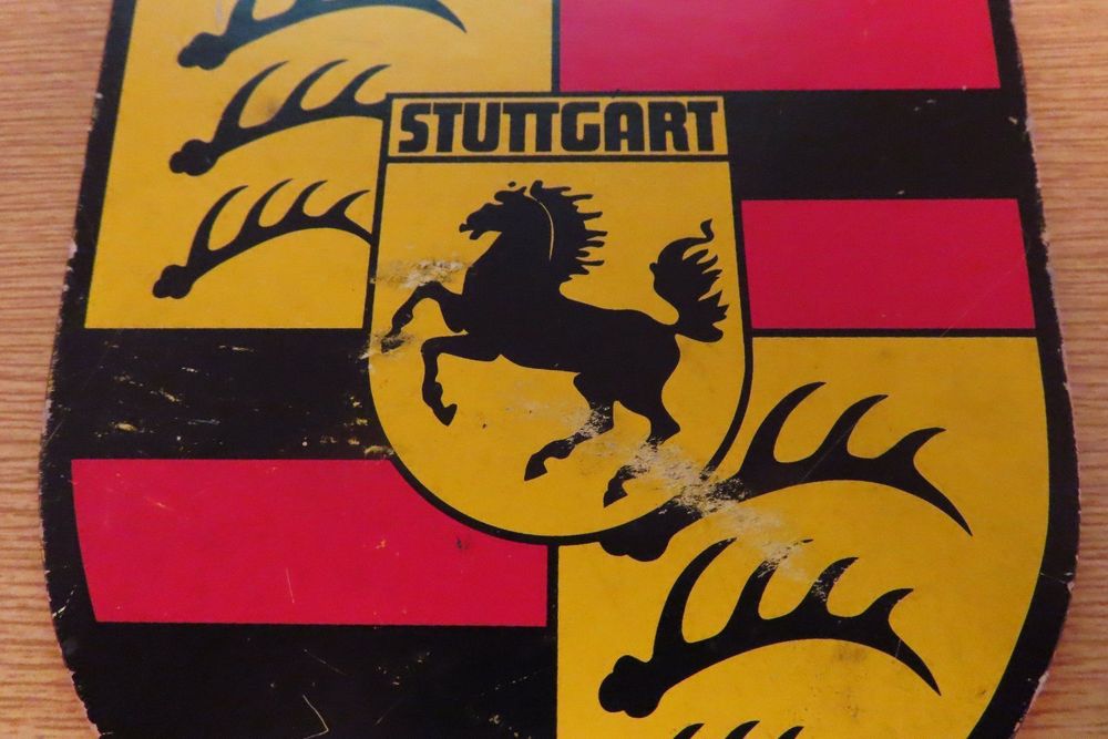 Porsche Emblem 1974 Original STUTTGART aus Karton (Gebraucht) in Horgen ...