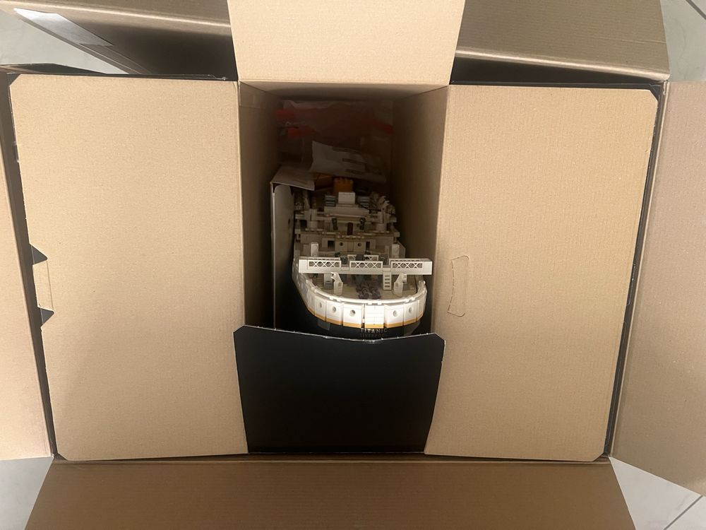 Lego Set Titanic Nr 10294 mit 9‘090 Teilen (Gebraucht) in Kriens für ...