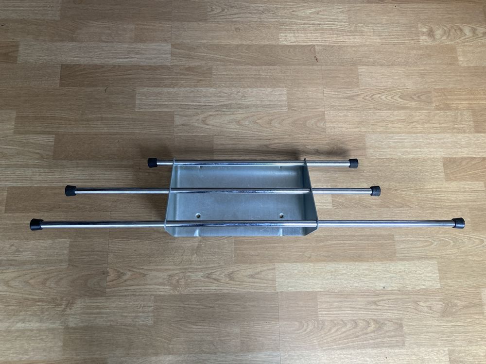 Lehni Wandgarderobe von Hans Peter Weidmann (Gebraucht) in Basel für CHF 180 – nur Abholung auf ...