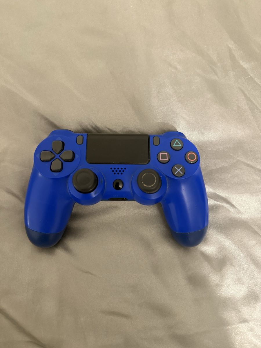 Playstation 4 PRO 1 TB mit Controller - Guter Zustand! (Gebraucht) in ...