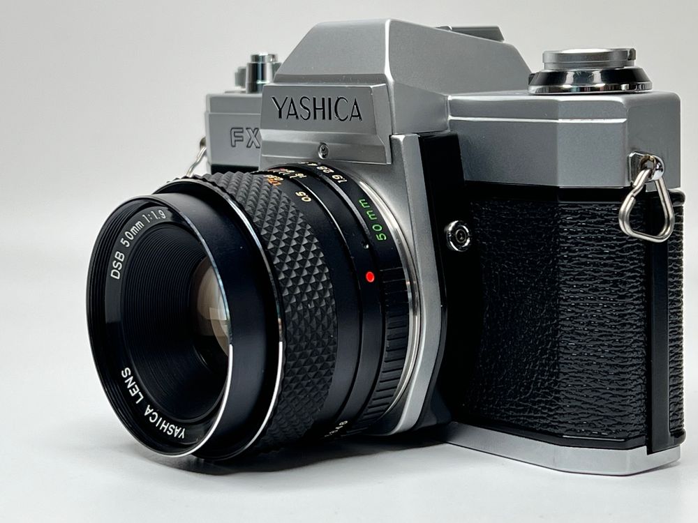Neuwertige geprüfte Yashica FX-2 FX2 FX 2 mit DSB 50mm 1:1,9 (Neu (gemäss Beschreibung)) in für ...