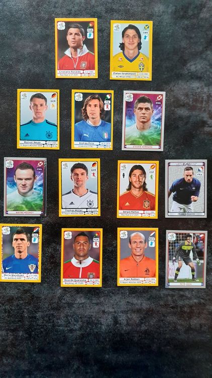 Panini Euro 2012 über 300 Sticker (Gebraucht) in Schwarzenbach SG für ...