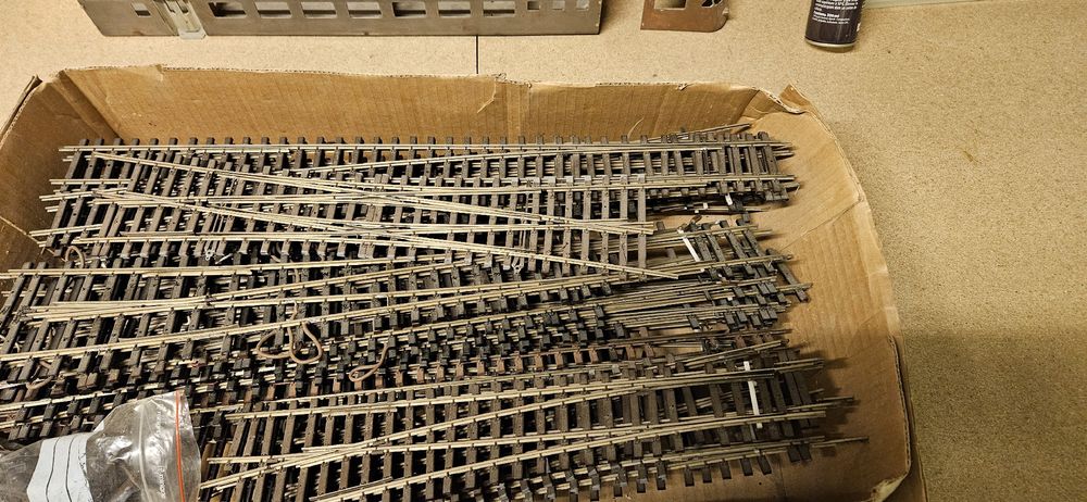 Spur 0 Weichen und Flexgeleise (Gebraucht) in Grächen für CHF 400 – nur Abholung auf Ricardo kaufen