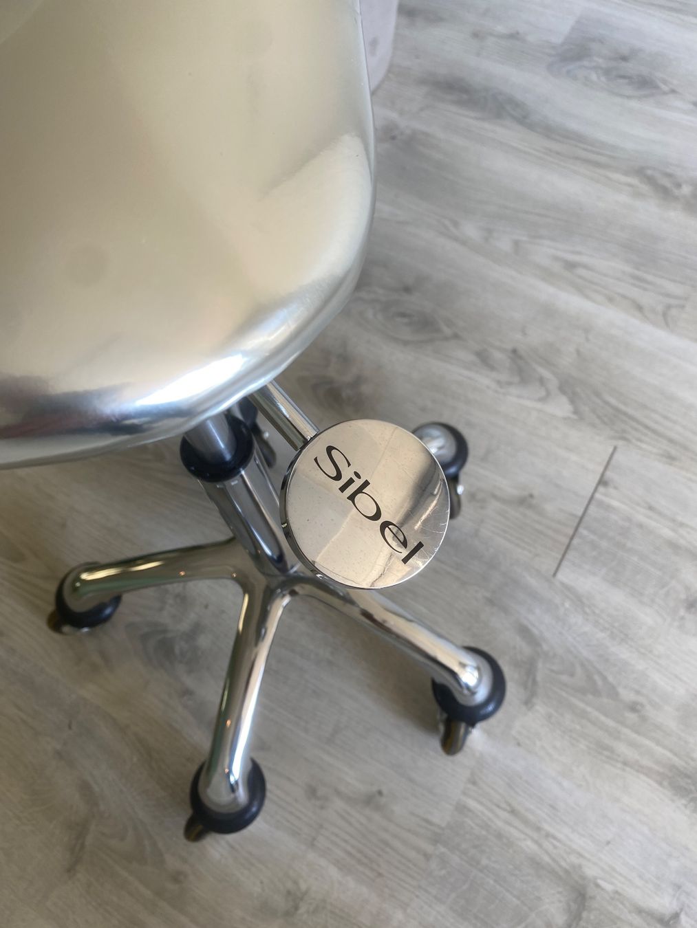 Tabouret de coiffure SIBEL état neuf (Neu (gemäss Beschreibung)) in ...