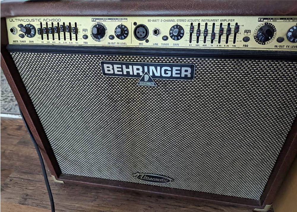 Behringer Ultracoustic ACX900 Guitar and Voice Amplifier (Gebraucht) in ...