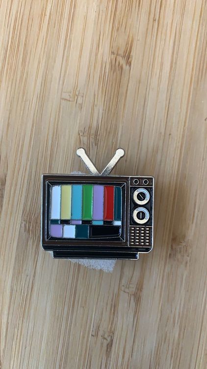 Pin TV old school (Neu und originalverpackt) in Gebenstorf für CHF 5.4 ...
