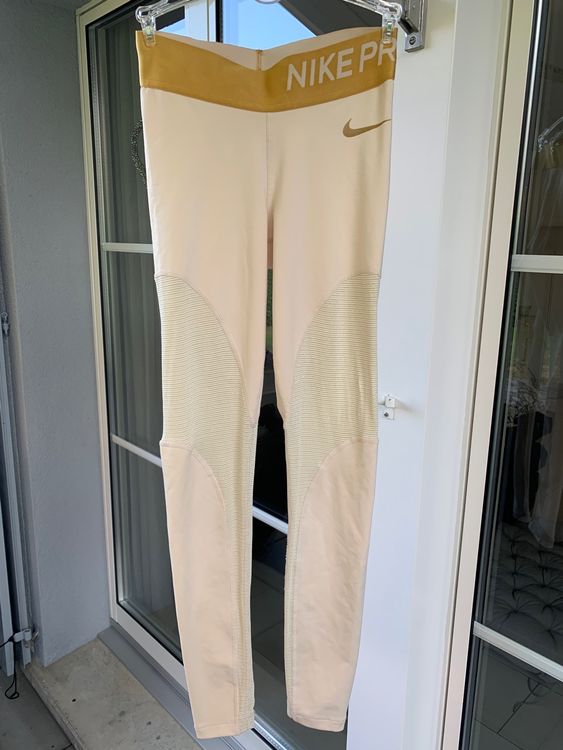 Sportleggins von Nike Gr. XS (Gebraucht) in Ellikon an der Thur für CHF 17.5 – mit Lieferung auf ...