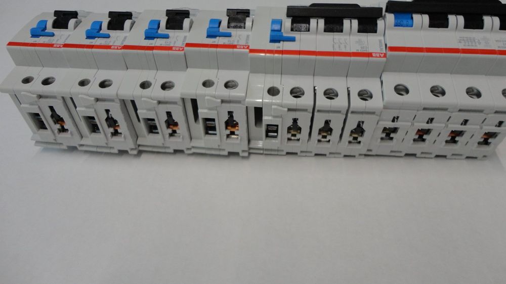 ABB Smissline FI/LS (Gebraucht) in Emmen für CHF 95 – mit Lieferung auf ...